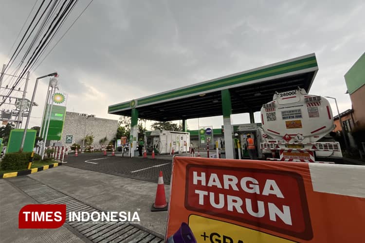 SPBU BP dan Shell di Kota Malang Diserbu Pengendara Motor - TIMES Indonesia
