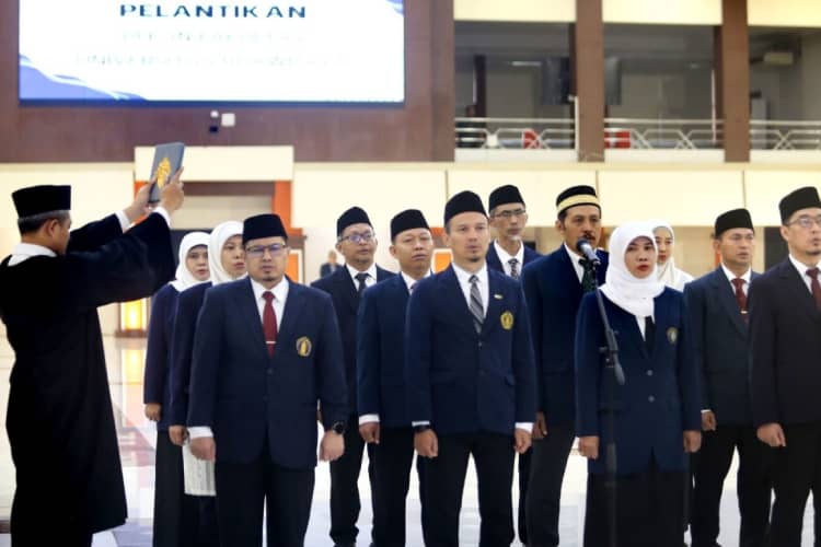 Rektor UB Lantik 12 Dekan Baru, Ini Daftar Lengkapnya - TIMES Indonesia