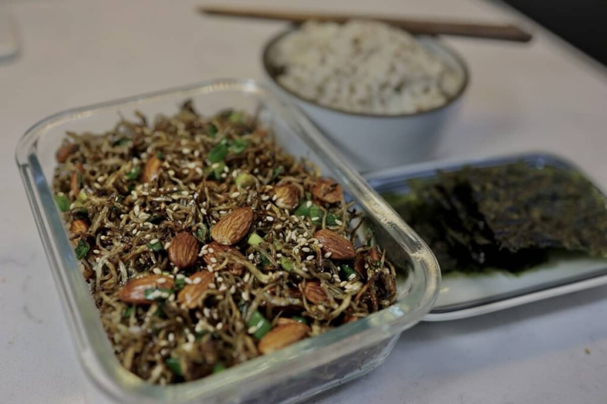 Stok Makanan untuk Bulan Puasa, Myeolchi Bokkem - TIMES Indonesia
